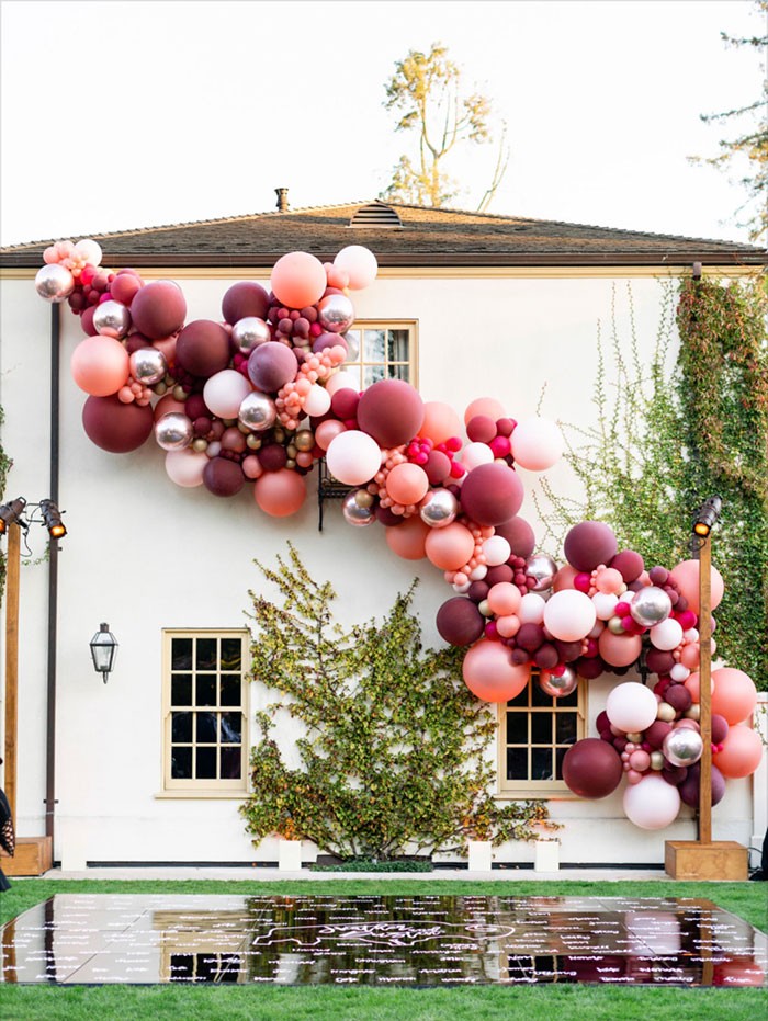 Creative Wedding Ideas for a Fun and Fabulous Fine Art Celebration ...