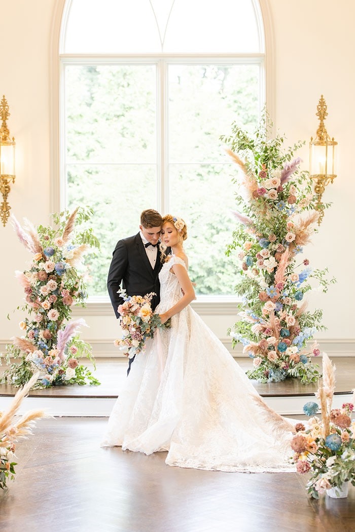 Pastel Fairy Tale Wedding with Spring Flowers - Hey Wedding Lady