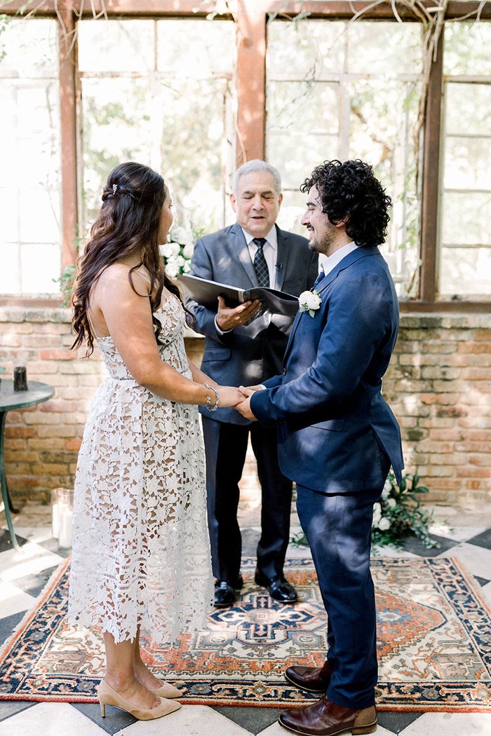 This couple rocked their Courthouse Wedding Outfits at a Vintage ...