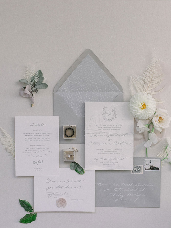 Gorgeous Gray Wedding Ideas Blend Modern Style and Organic Details ...