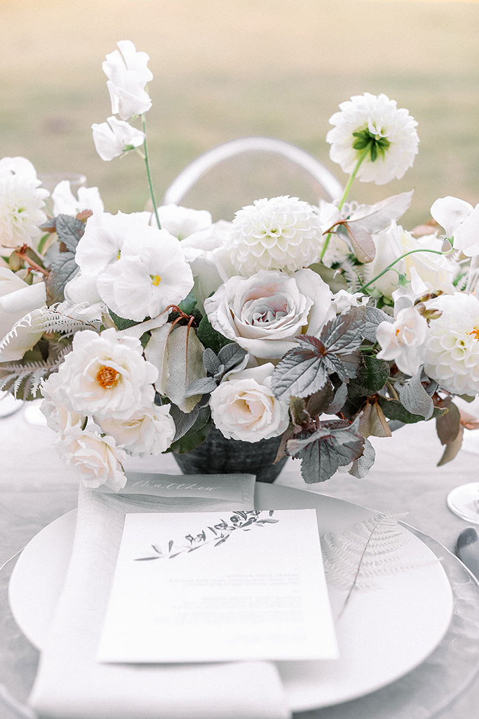 Gorgeous Gray Wedding Ideas Blend Modern Style and Organic Details ...