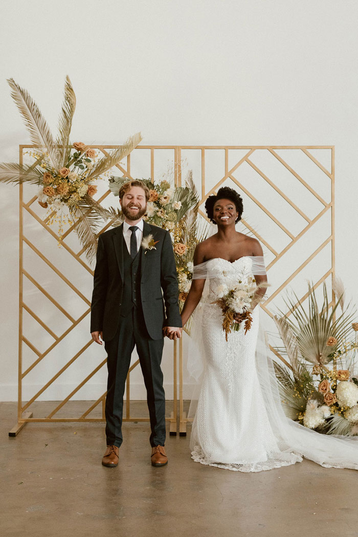 How to add Creative Patterned Details to a Chic Wedding Day - Hey ...