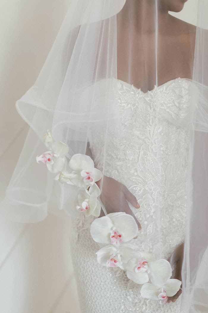 How to add Creative Patterned Details to a Chic Wedding Day - Hey ...