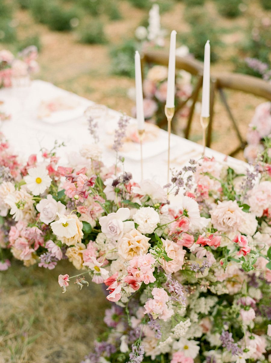 How to Elevate Rustic Wedding Flowers - Hey Wedding Lady